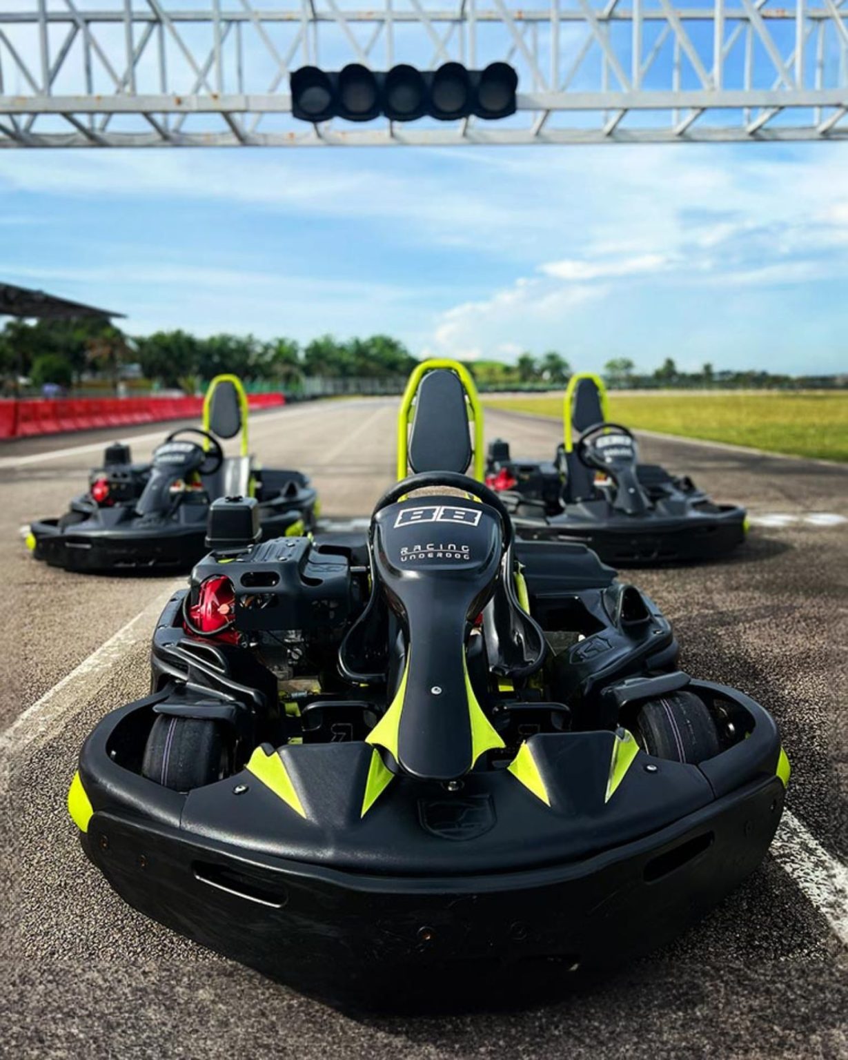 Contact us RUD – Racing Underdog